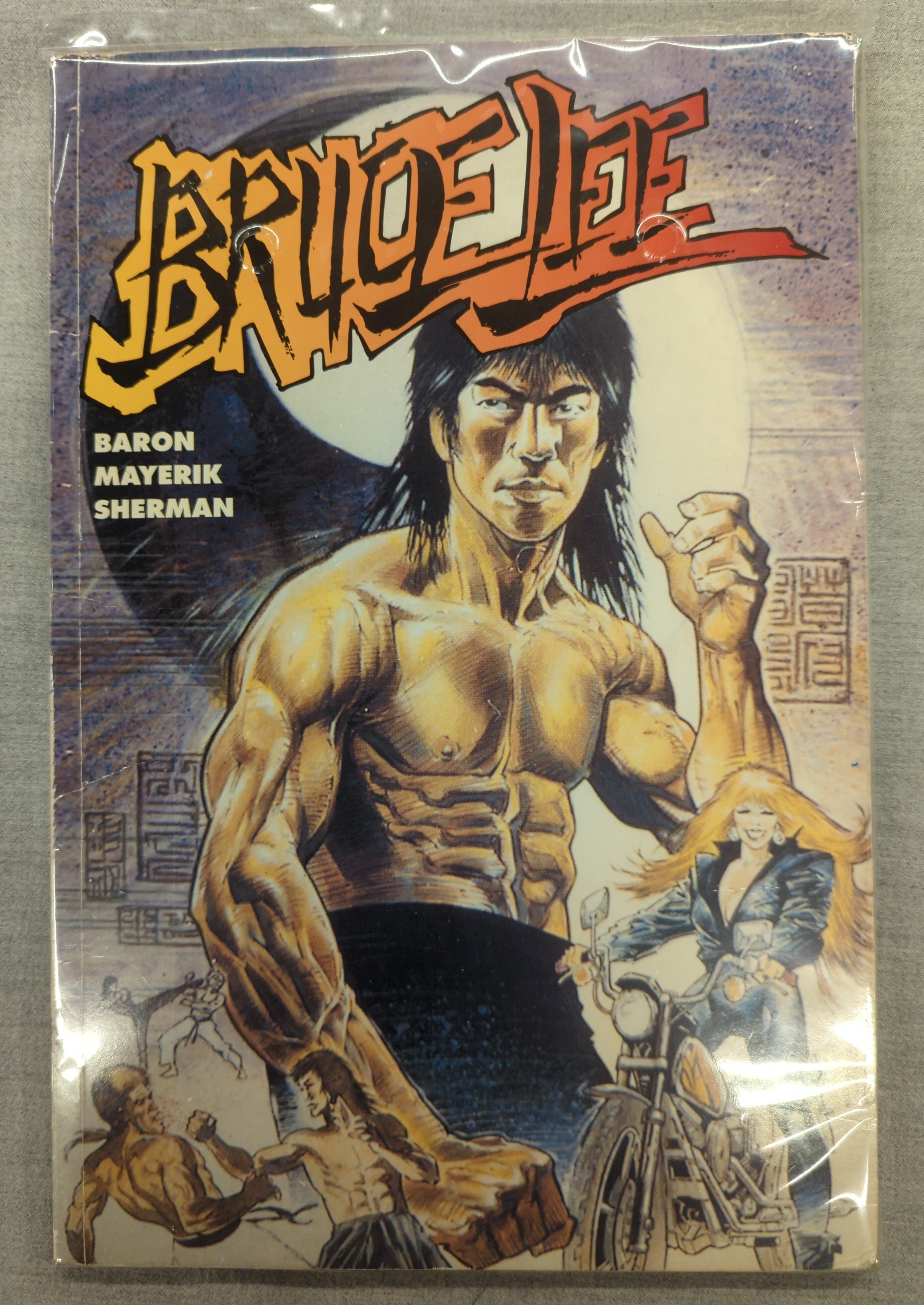 TITAN BOOKS MIKE BARON BRUCE LEE | まんだらけ Mandarake