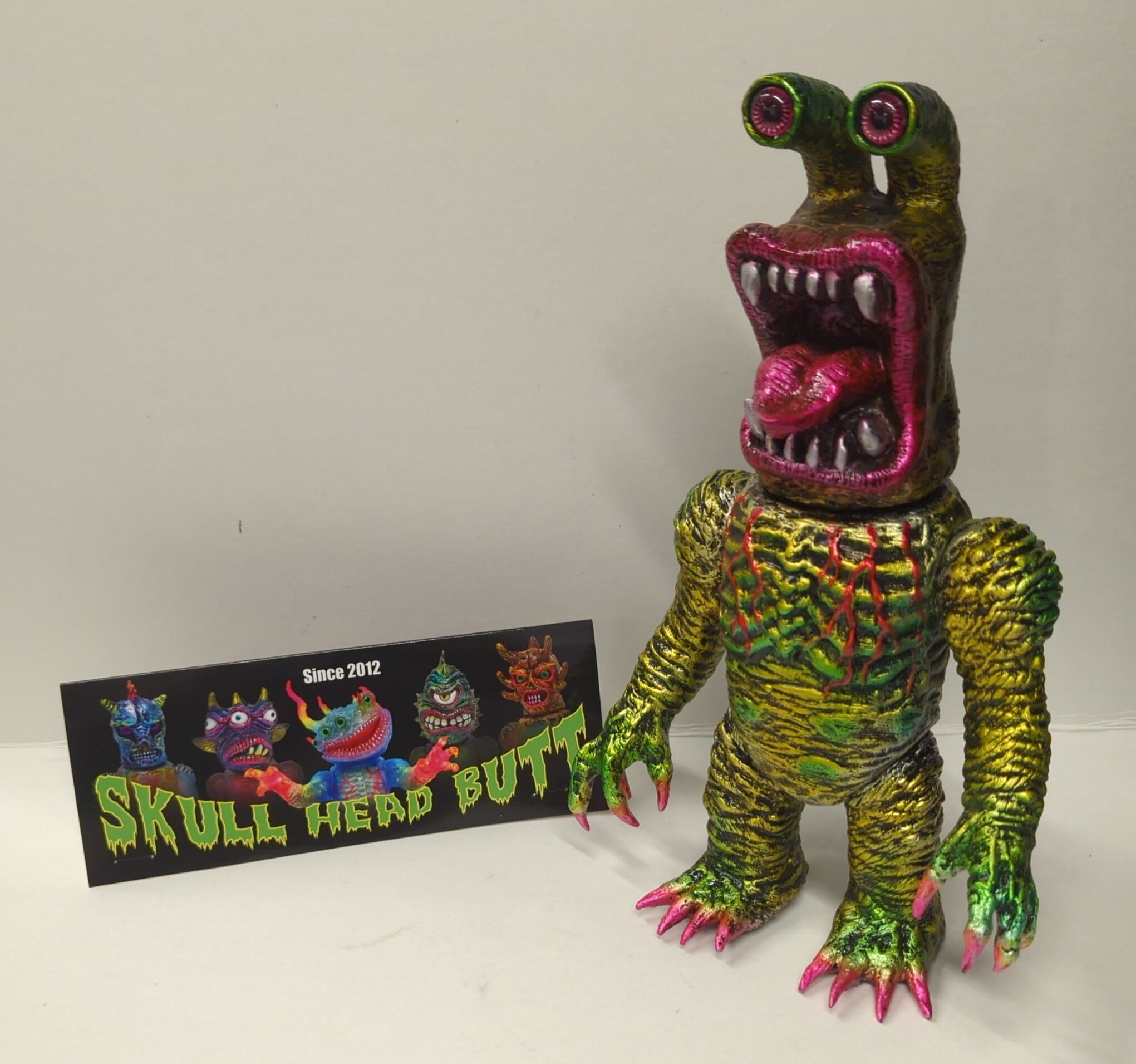 SKULL HEAD BUTT カリストX メタイエロー/メタグリーン/メタピンク | まんだらけ Mandarake