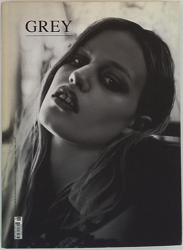 SPRING/SUMMER 2012 GREY MAGAZINE Issue 6 | まんだらけ Mandarake