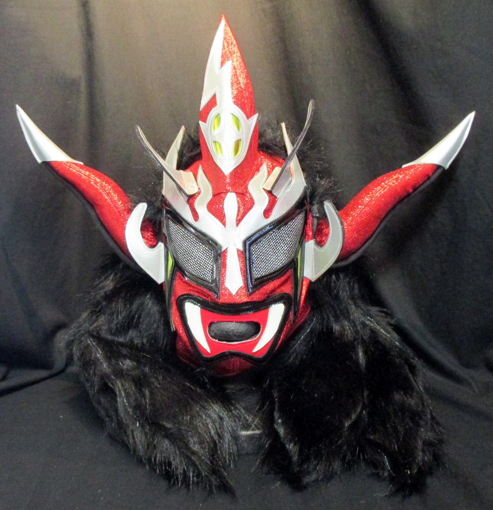プロレスマスク SIMA製【獣神サンダーライガー (赤ラメx黒フチx黒髪)】タグ付 | まんだらけ Mandarake