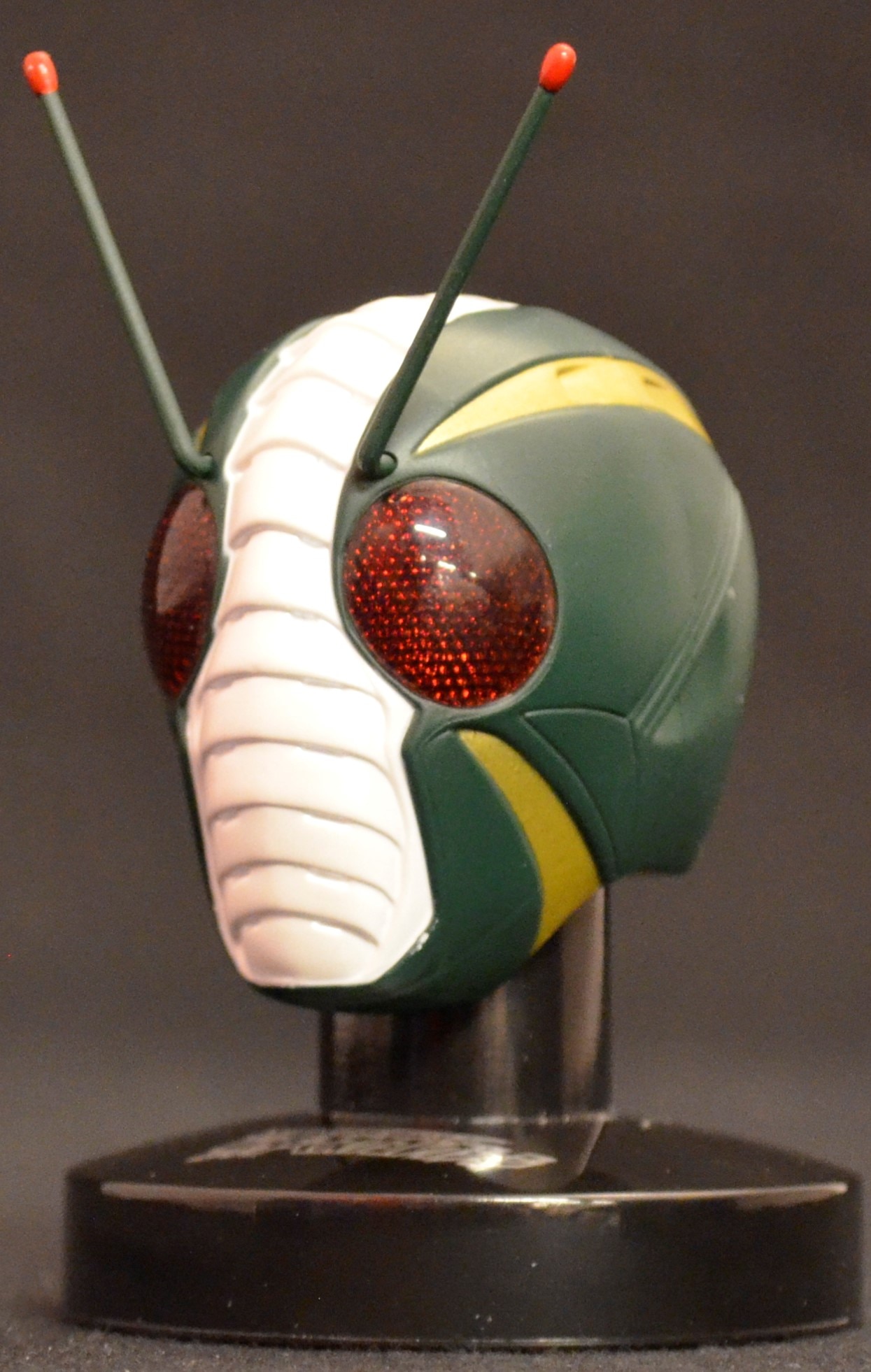 バンダイ ライダーマスクコレクション03 仮面ライダーZO 仮面ライダーZO(発光台座) 03 | まんだらけ Mandarake