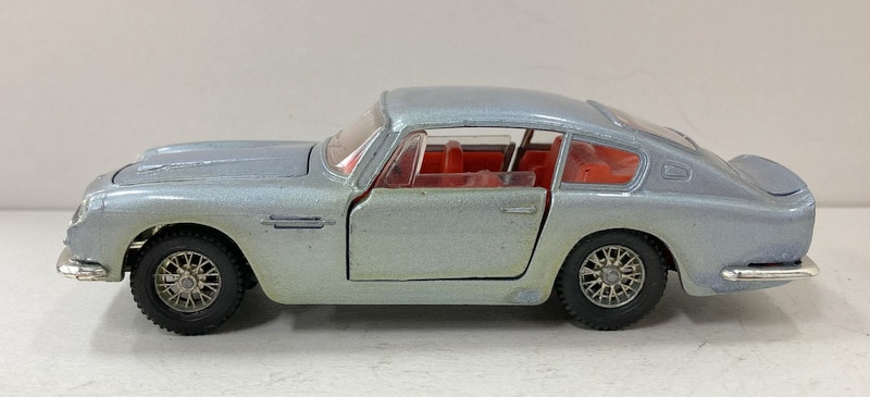 DINKY TOYS MECCANO MADE IN ENGLAND Aston Martin DB6 153 | MANDARAKE 在线商店