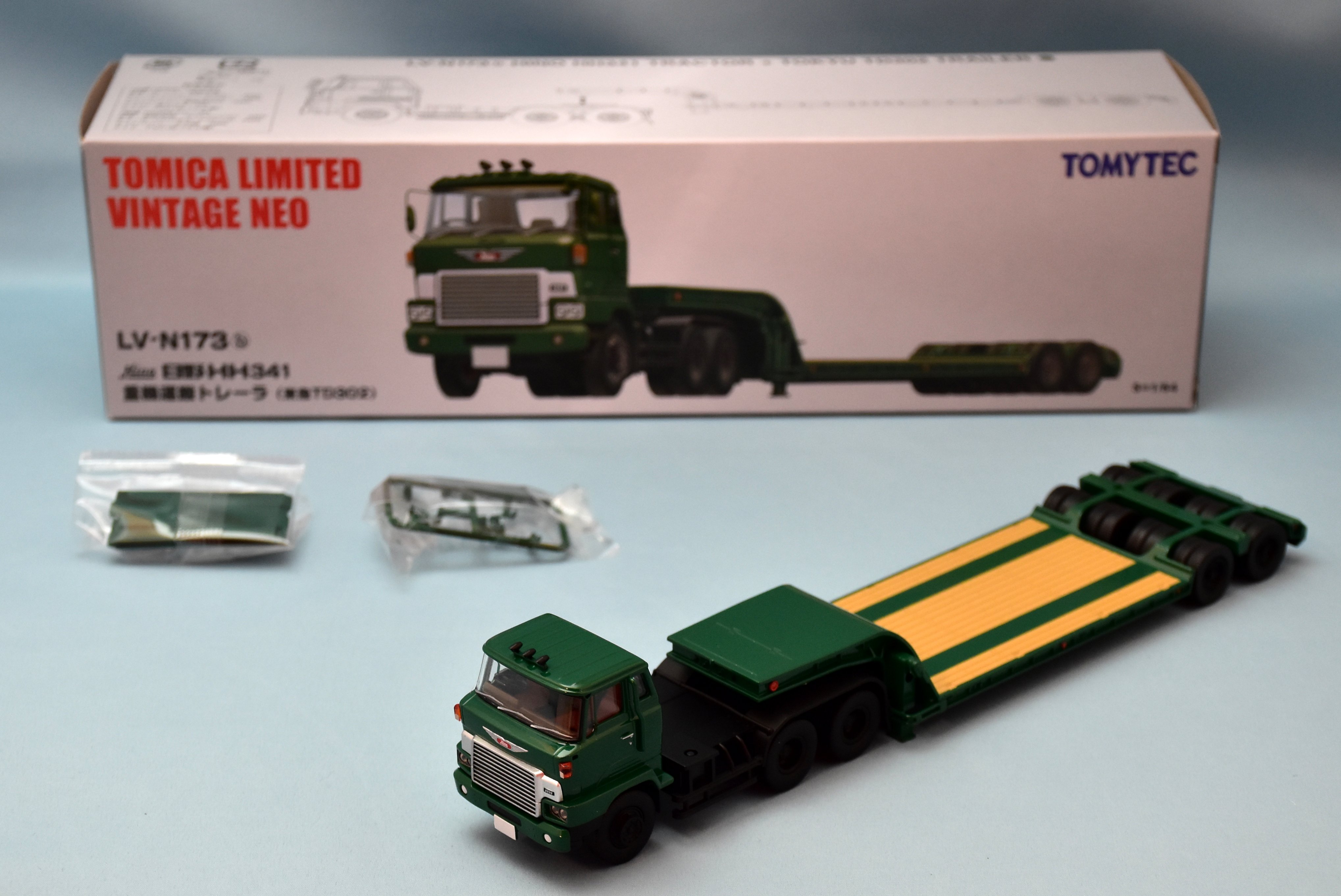TOMYTEC TOMICA LIMITED VINTAGE NEO 日野 HH341 重機運搬トレーラ (緑) TLVN173b | まんだらけ Mandarake