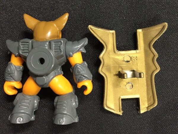 タカラ TFBF/レーザービースト !!シールドバトラー6特別編成隊員 バトルフェネック 93 | まんだらけ Mandarake