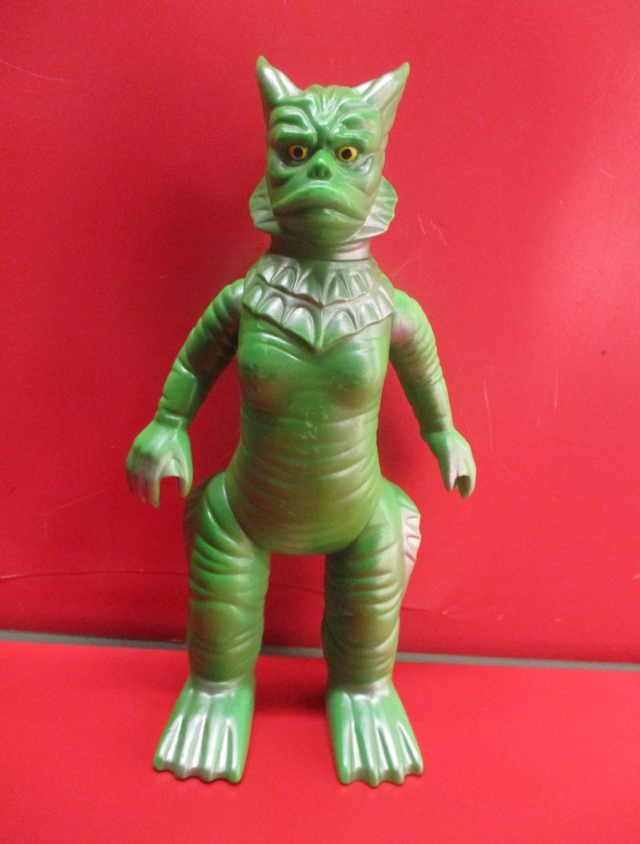 X-Plus Universal Monsters sofubi (soft vinyl) figures