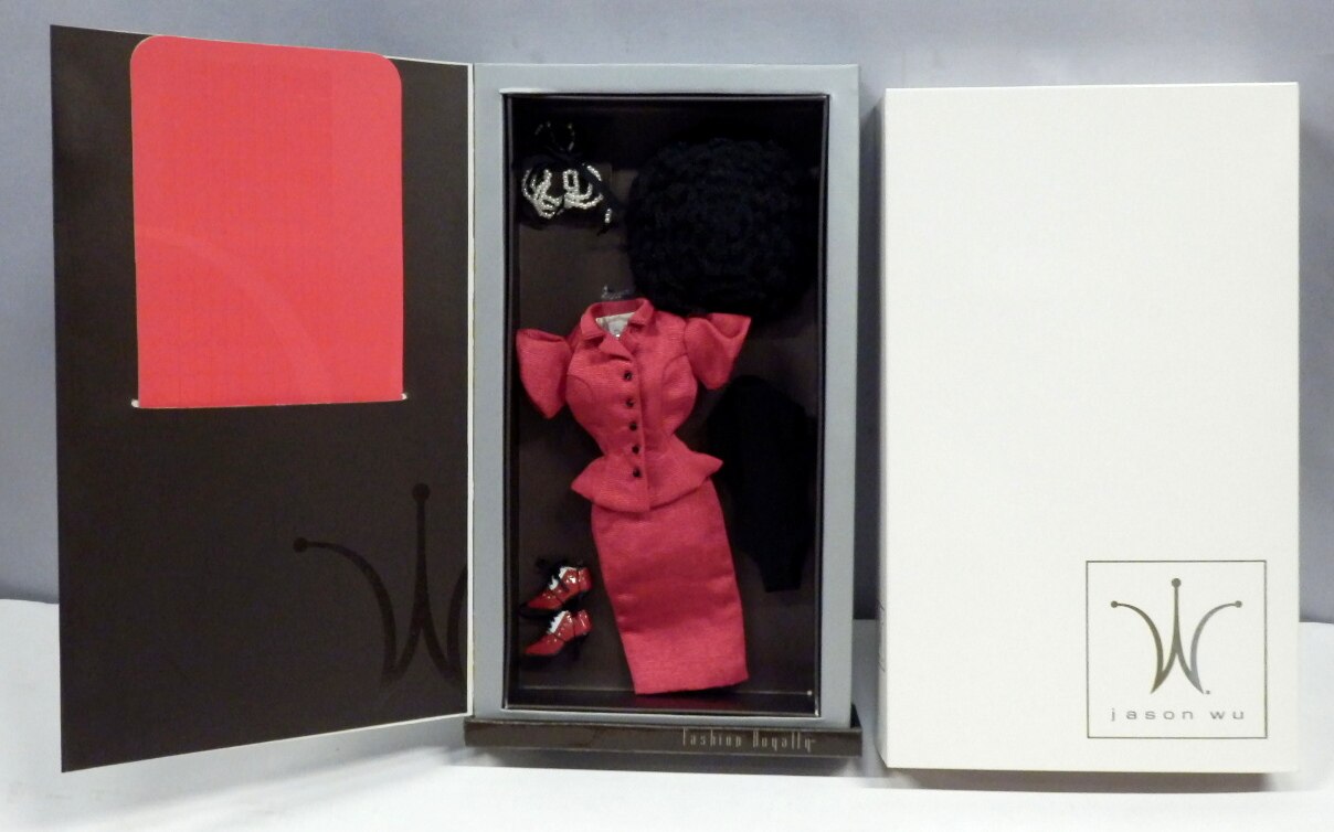 Integrity Toys Fashion Royalty Luxury Wear Costume Royal Material ...