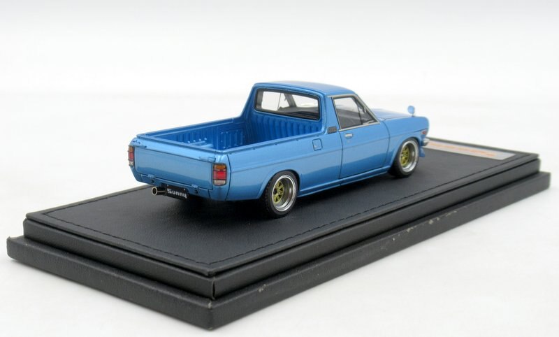 ignition model 1/43 Nissan Sunny Truck Long (B121) Blue Metallic IG1121 ...