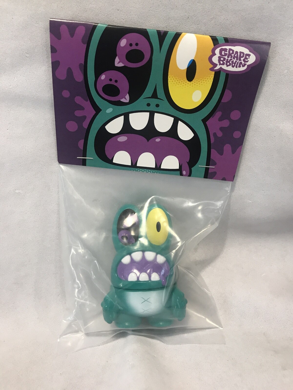 GRAPE BRAIN ゾンビガエル ゲボゲボ 1stカラー | まんだらけ Mandarake