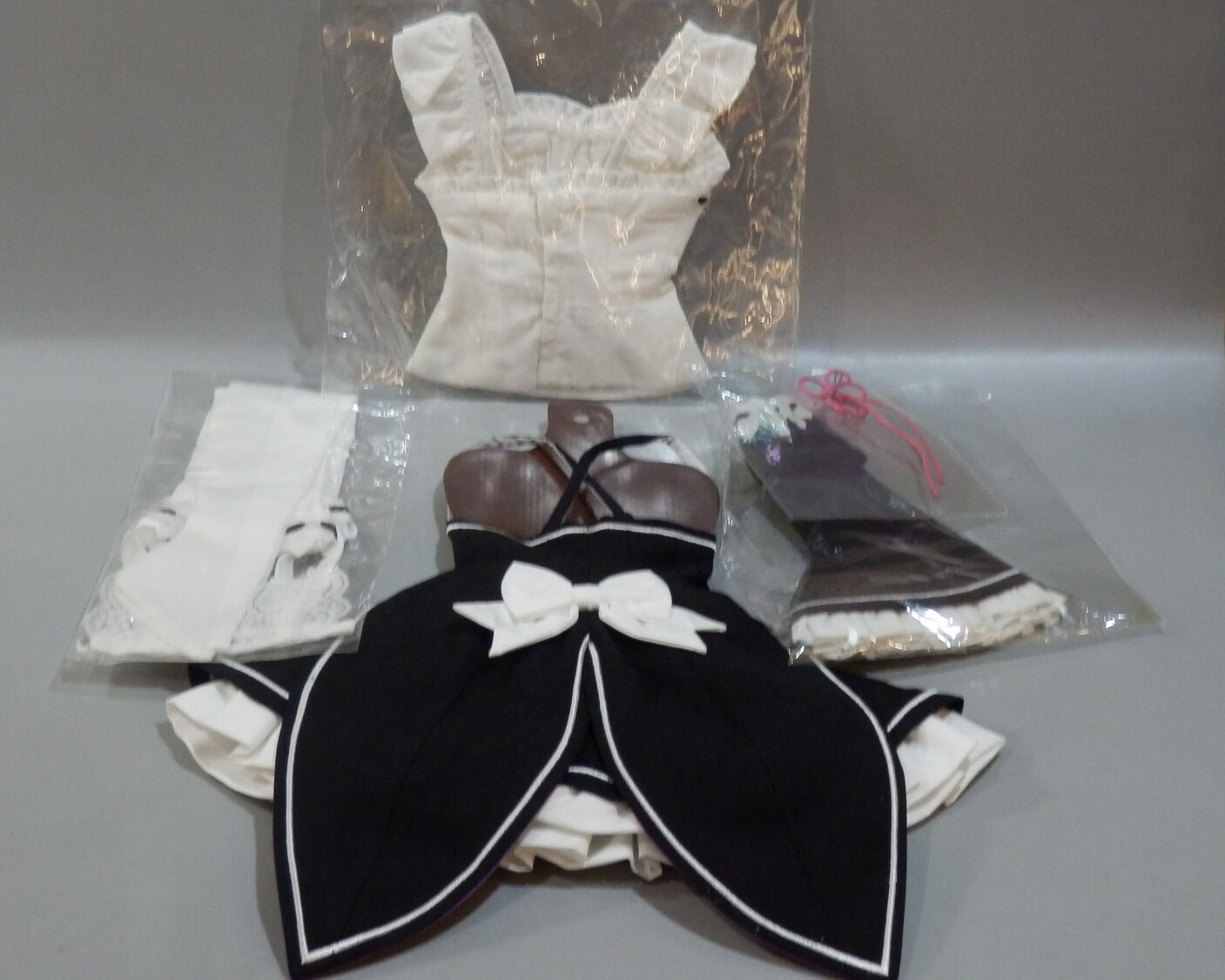 ボークス デフォルト衣装 DDS レム 服のみ | まんだらけ Mandarake