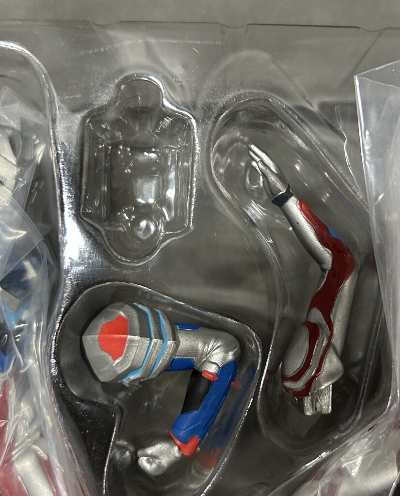 Bandai Ultimate Luminous Premium Ultraman Riku (Ultraman Z Alpha Edge ...
