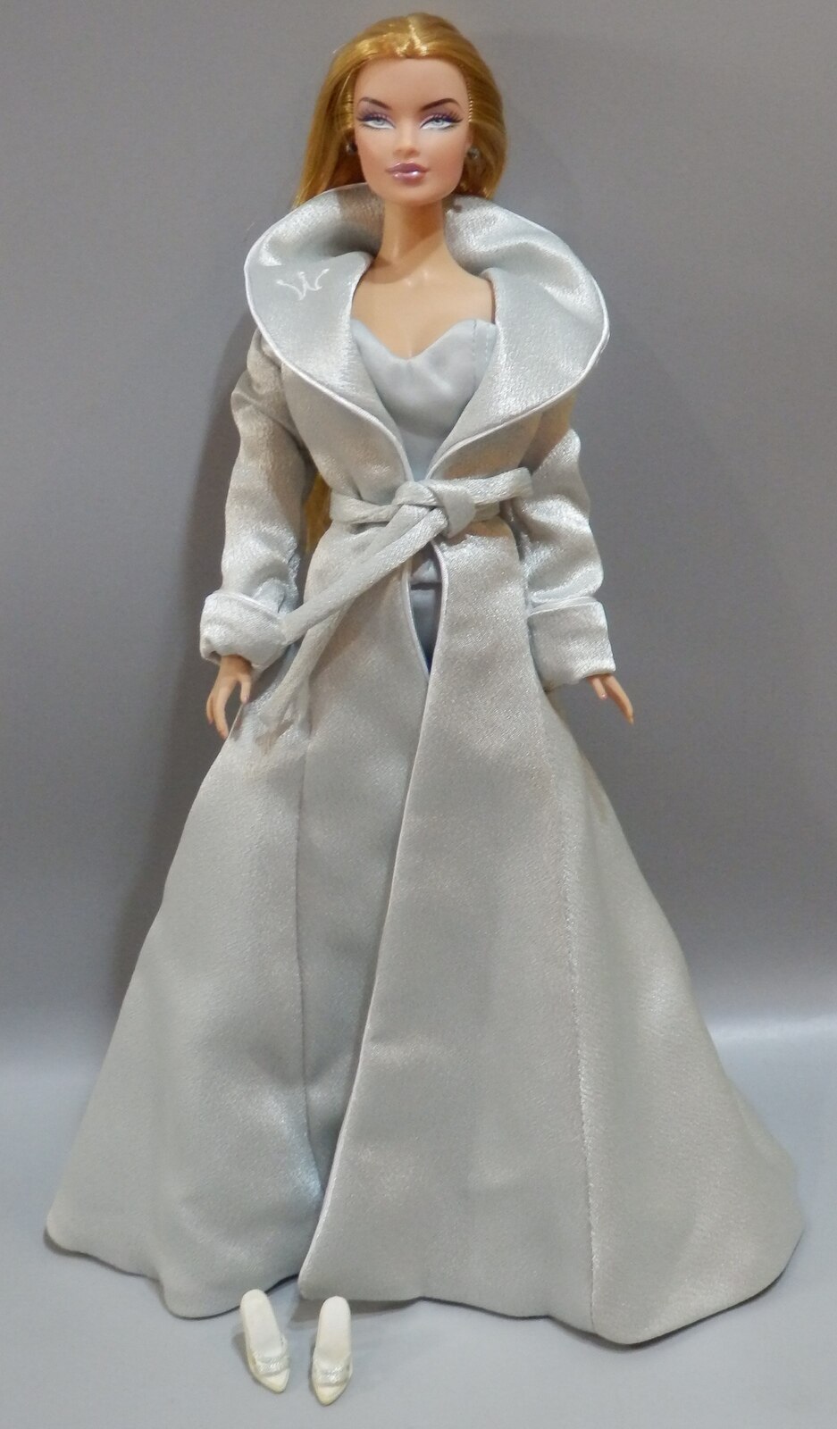 インティグリティトイズ Fashion Royalty Veronique Perrin Morning Frost | まんだらけ Mandarake