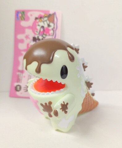 UNBOX INDUSTRIES 恐竜 ziqi ICE CREAM DINO MINT CHOCOLATE | まんだらけ Mandarake