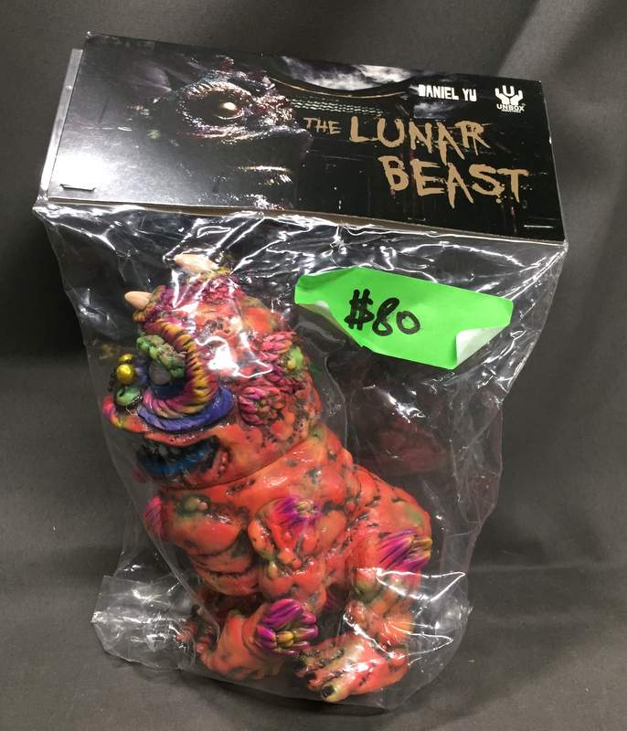 UNBOX INDUSTRIES DANIEL YU/KENTH TOY WORKS THE LUNAR BEAST (red yellow green blue purple white ...
