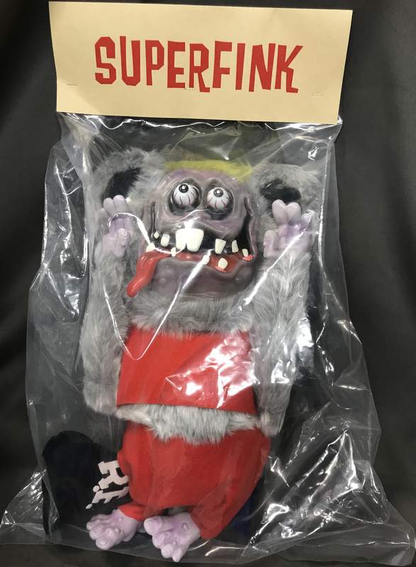 SECRET BASE/SHELTERBANK RATFINK SUPERFINK(灰色/赤服/黄髪/黒帽子付き) | まんだらけ Mandarake