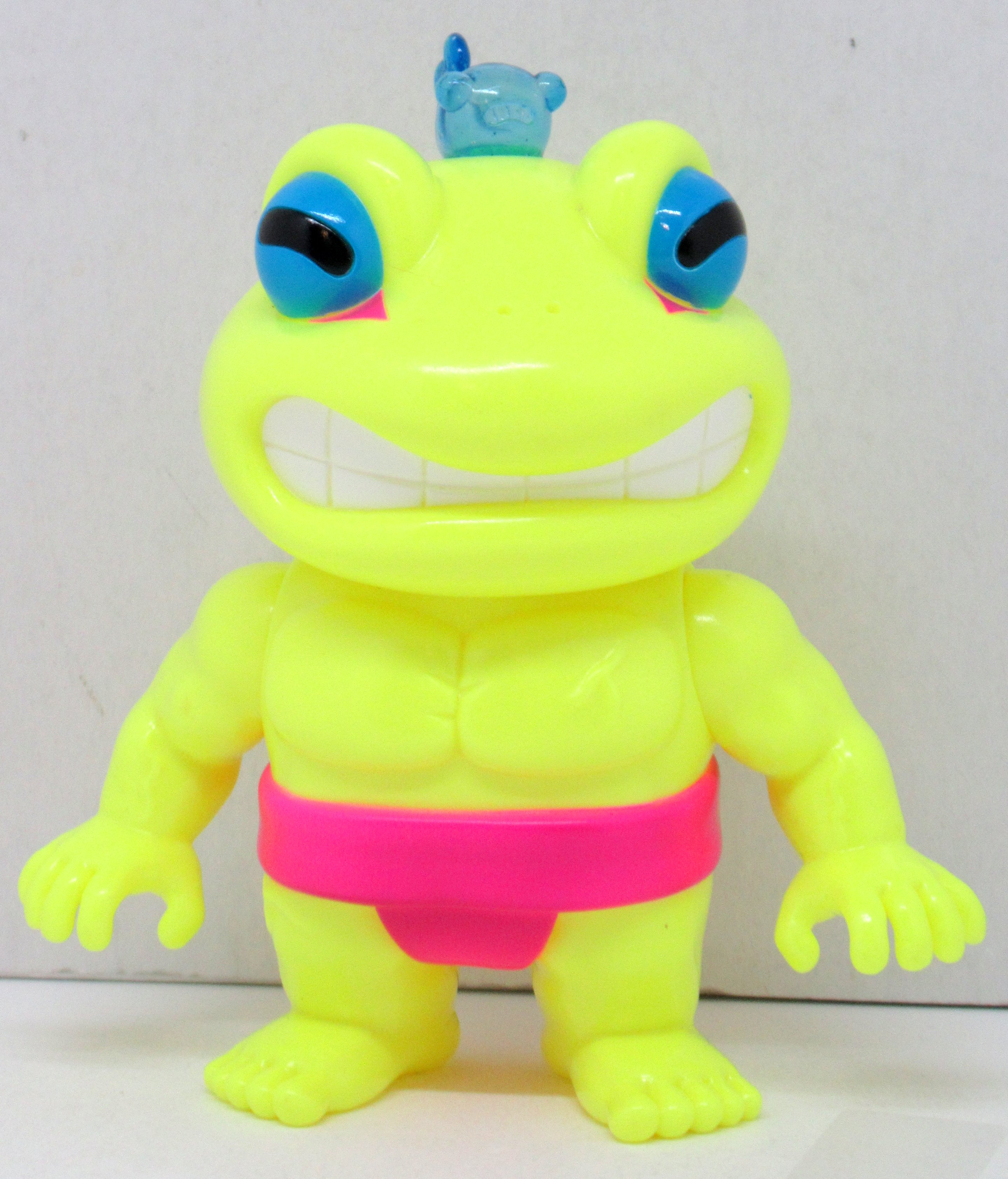 ゴッコ堂/REALHEAD 大ガマの海 蛍光イエロー成型/ピンクふんどし | まんだらけ Mandarake