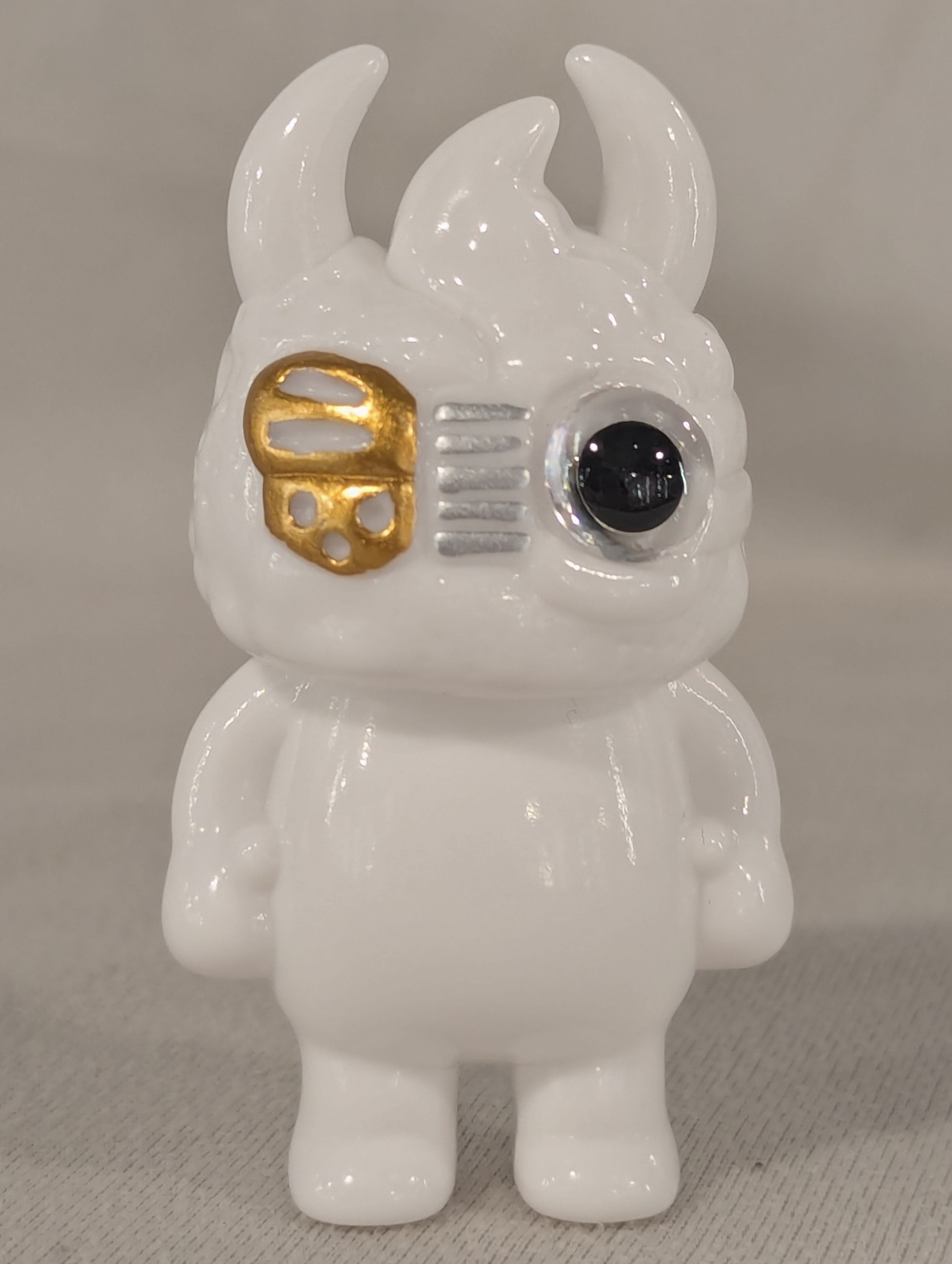 REALHEAD/UAMOU ウアモス 白成型 | まんだらけ Mandarake
