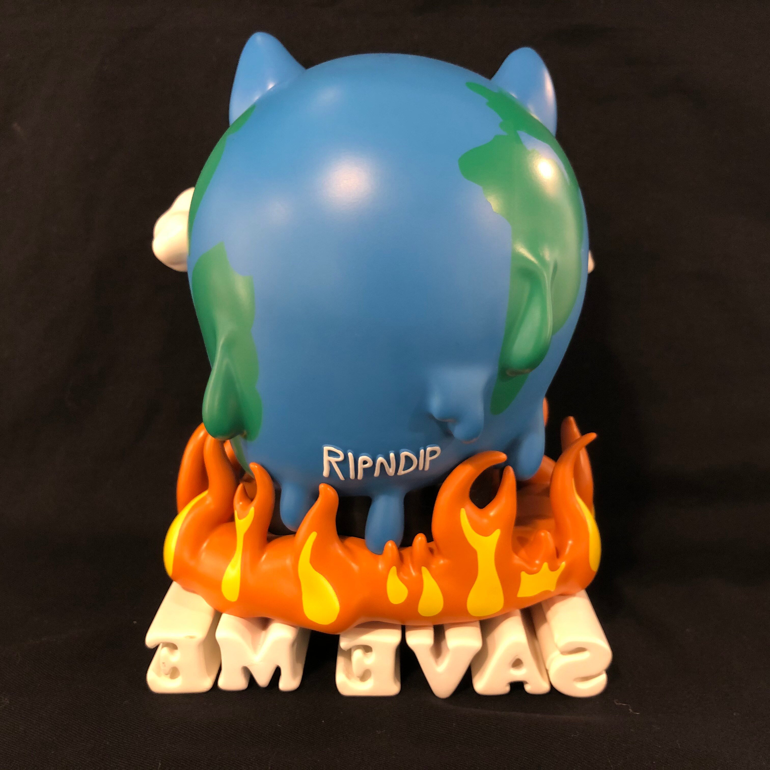 RIPNDIP SAVE ME ビニールフィギュア 210㎜ | まんだらけ Mandarake