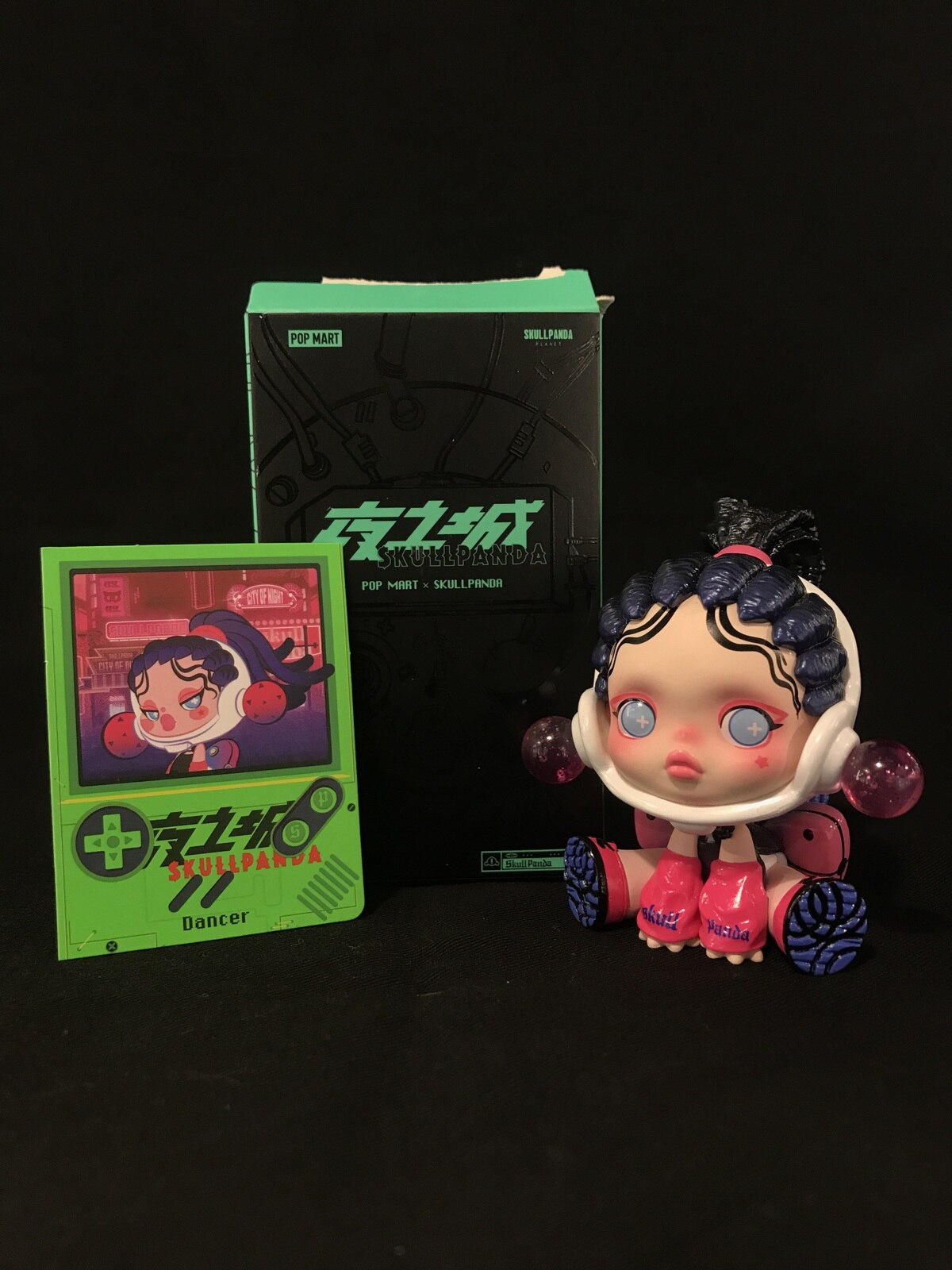 POPMART x SKULL PANDA City of Night SKULLPANDA Dancer | Mandarake ...