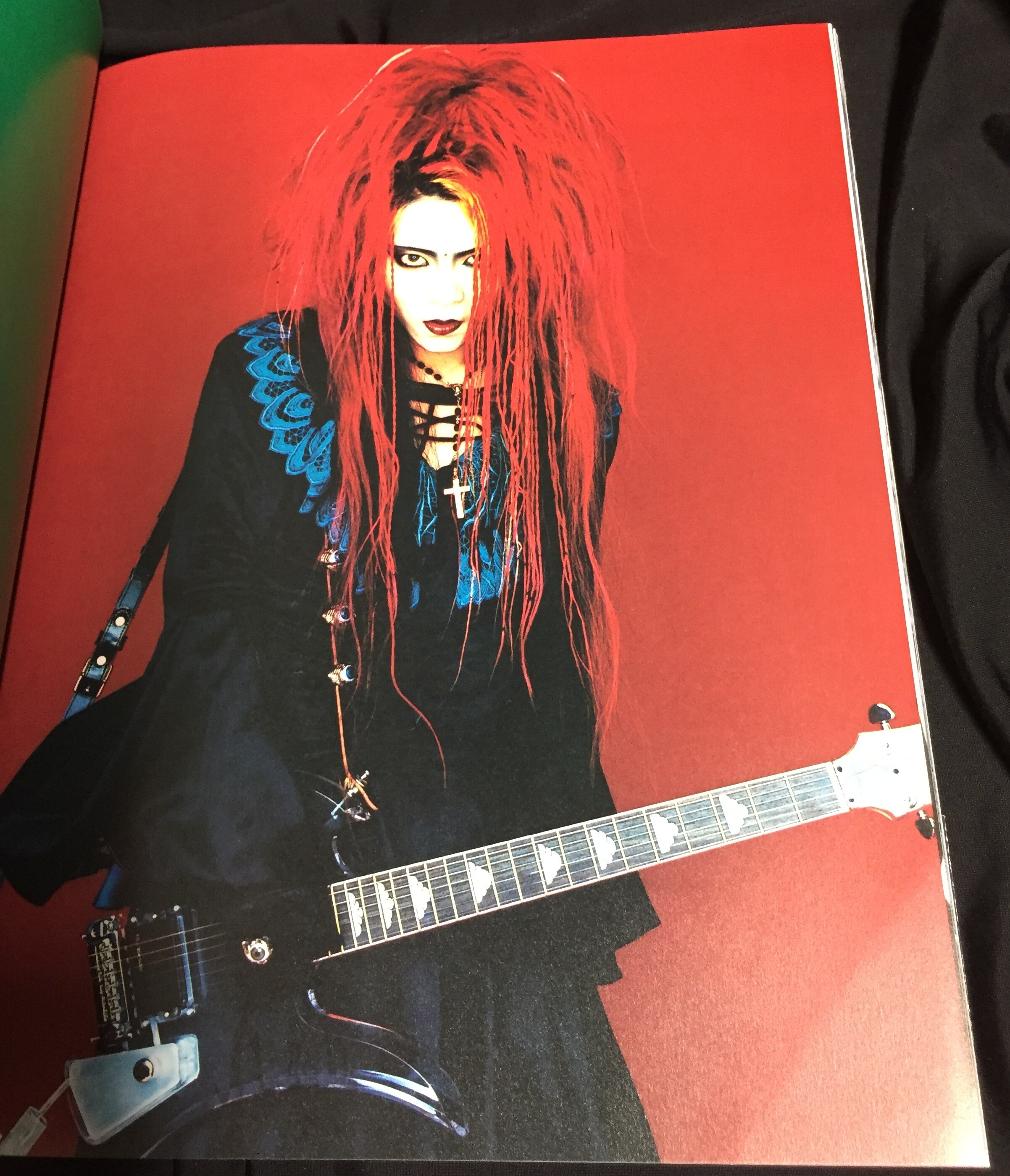 hide 写真集 HIDEO CANNO 最後の写真集 「hide」 | ありある | まんだらけ MANDARAKE
