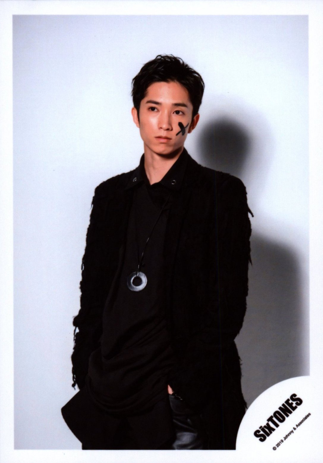 SixTONES 19年Rough"xxxxxx" 田中樹 公式写真 *1枚 | まんだらけ Mandarake