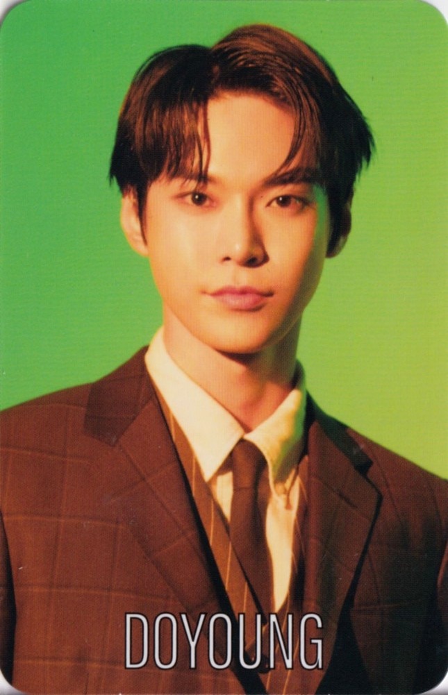 NCT 127 DOYOUNG LOVEHOLIC B-2 | Mandarake Online Shop