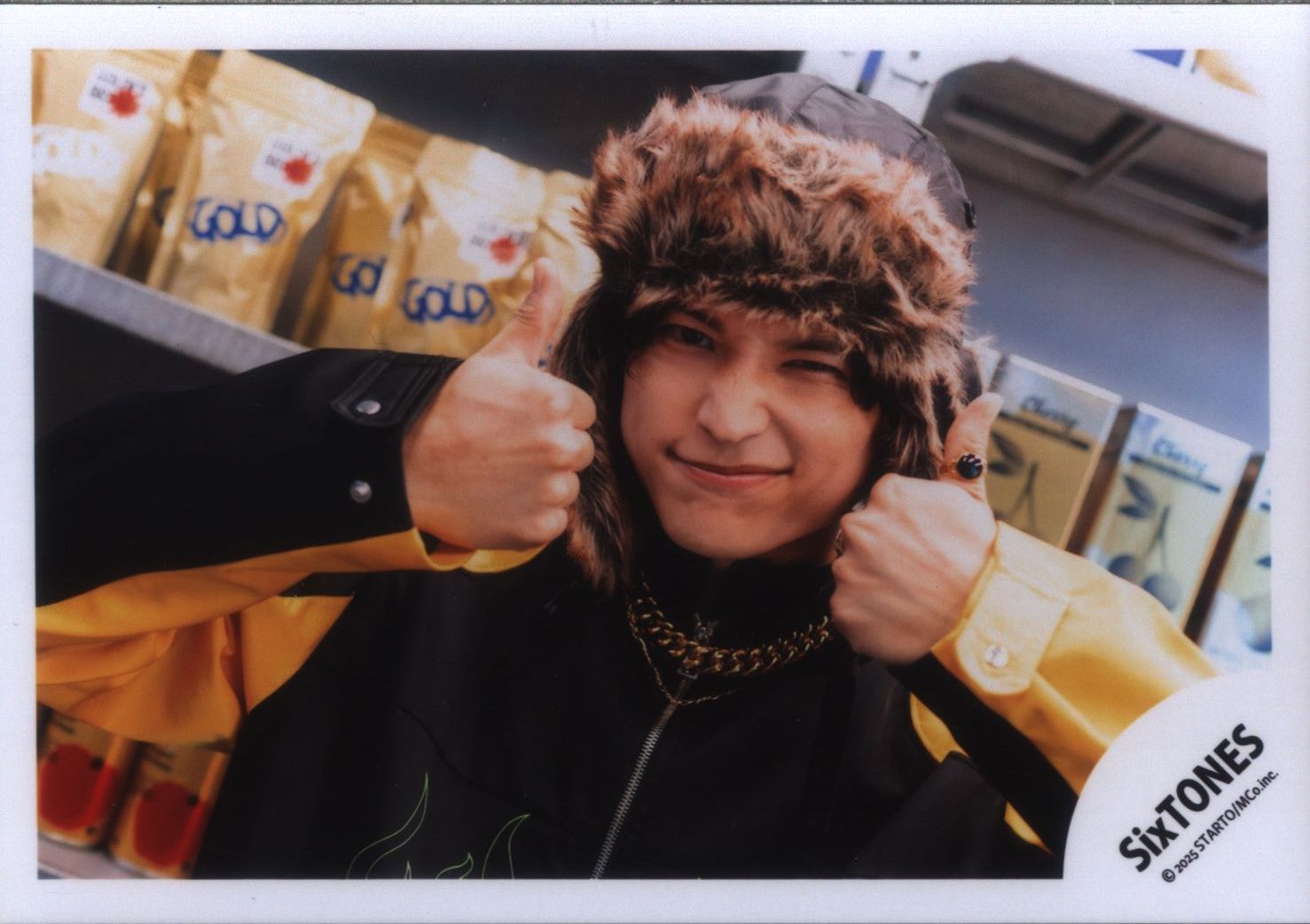 SixTONES GOLD 松村北斗 公式写真 *1枚 | まんだらけ Mandarake