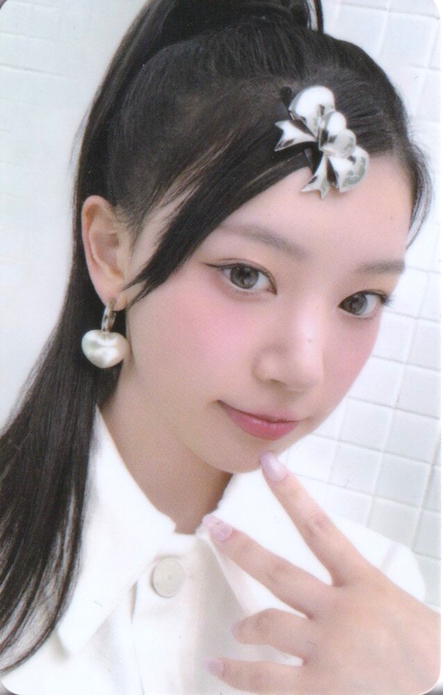 ILLIT WHOSFAN CAFE LD MOKA SUPER REAL ME | まんだらけ Mandarake