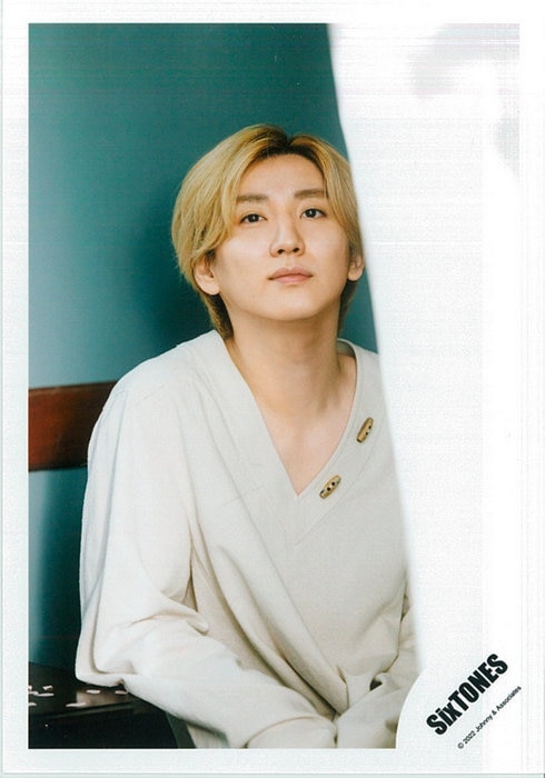 SixTONES Good Luck!/ふたり 京本大我 公式写真 *1枚 | まんだらけ Mandarake