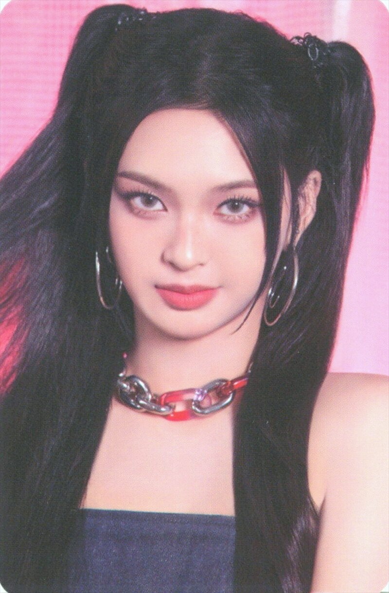 BABYMONSTER OFFICIAL MD CHIQUITA DRIP トレカ B VER. | まんだらけ Mandarake