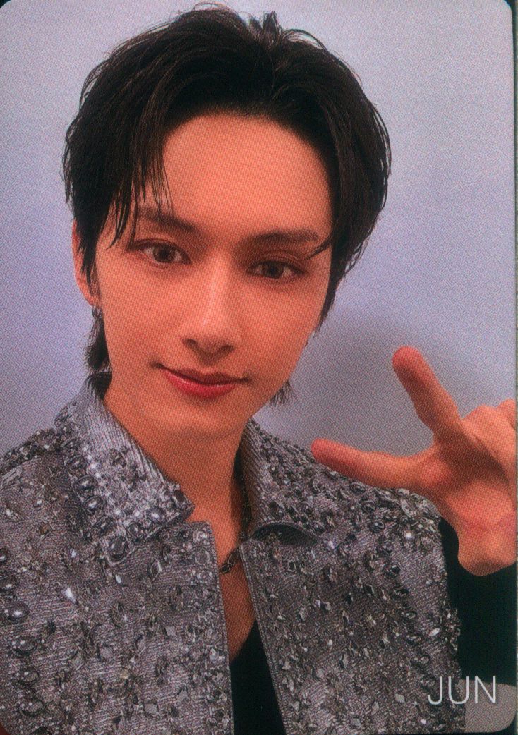 SEVENTEEN JUN カラモバ | まんだらけ Mandarake