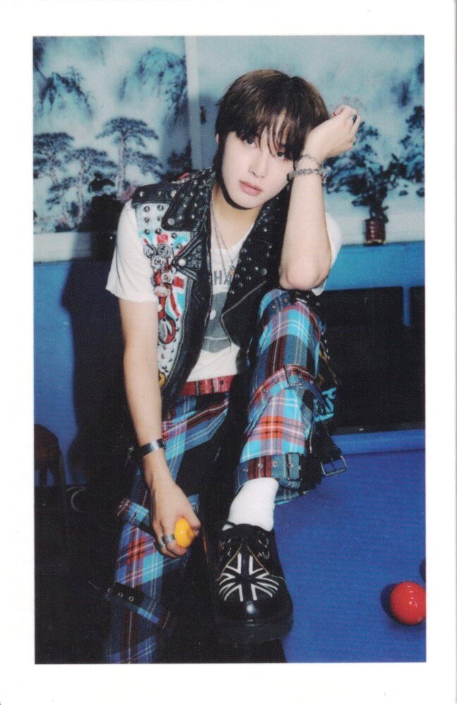 NCT 127 QR Ver. JUNGWOO Fact Check | まんだらけ Mandarake