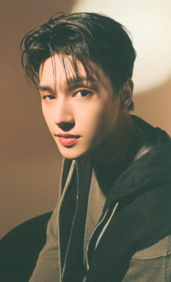 ATEEZ GOLDEN HOUR VER. WOO YOUNG GOLDEN HOUR : Part.1 Z | まんだらけ Mandarake