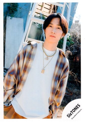 SixTONES 24年 音色 田中樹 公式写真 *1枚 | まんだらけ Mandarake