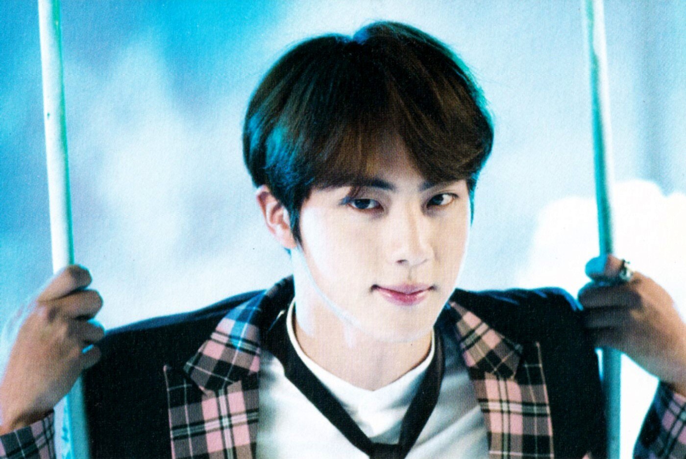 BTS JAPAN EDITION JIN 2017 TRILOGY EPISODE III THE WINGS TOUR 5/8 | まんだらけ Mandarake