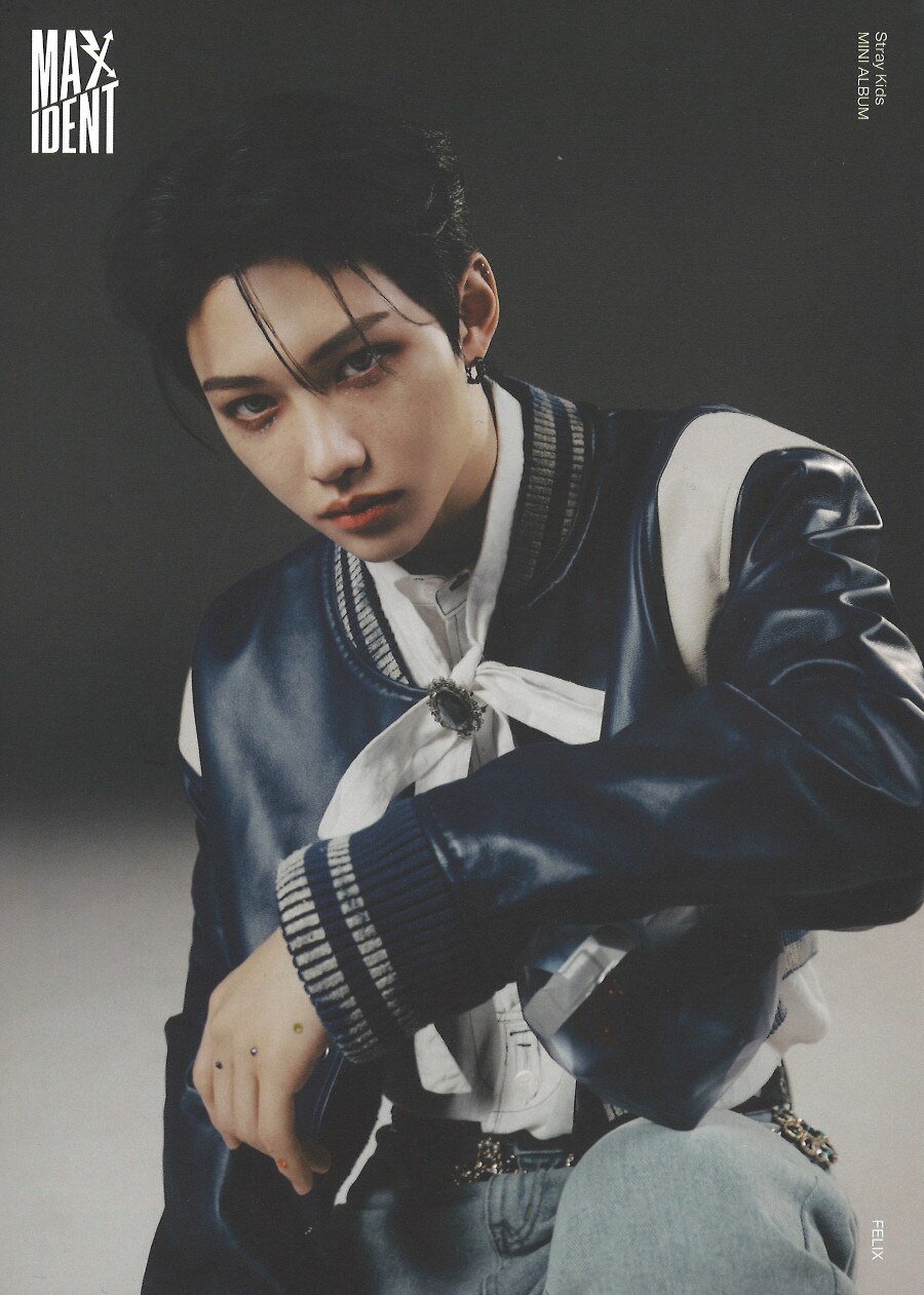 Stray Kids FELIX MAXIDENT ミニポスター | まんだらけ Mandarake