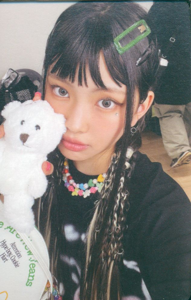 NewJeans Weverse盤 HYEIN NewJeans B1 | まんだらけ Mandarake