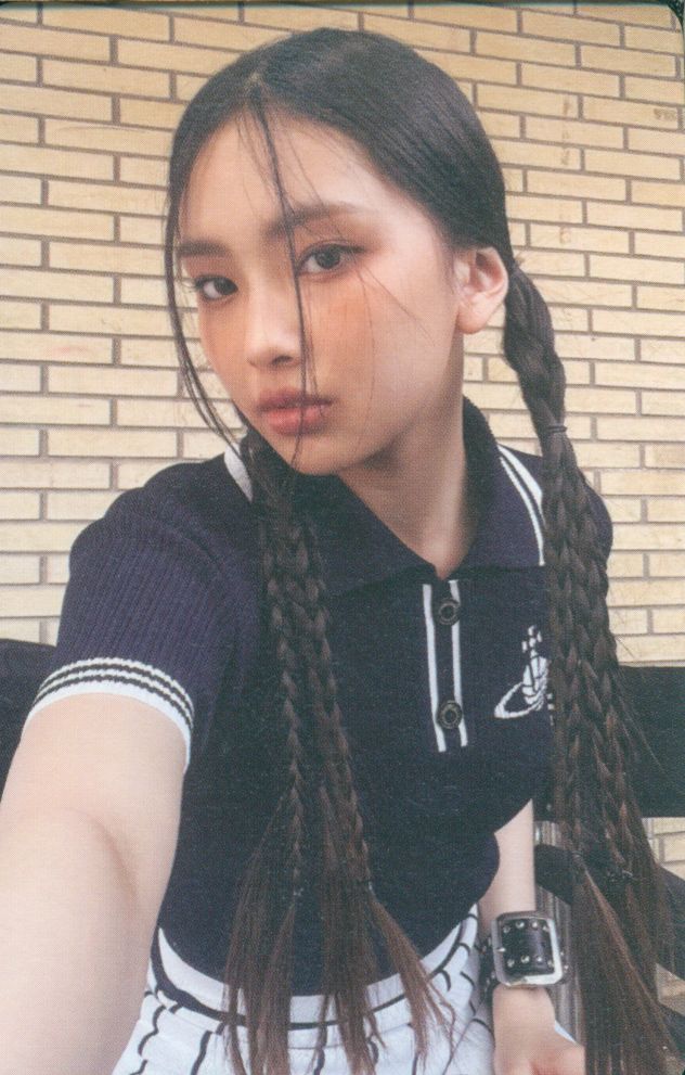 NewJeans Weverse アルバム ver B2 HYEIN トレーディングカード | まんだらけ Mandarake