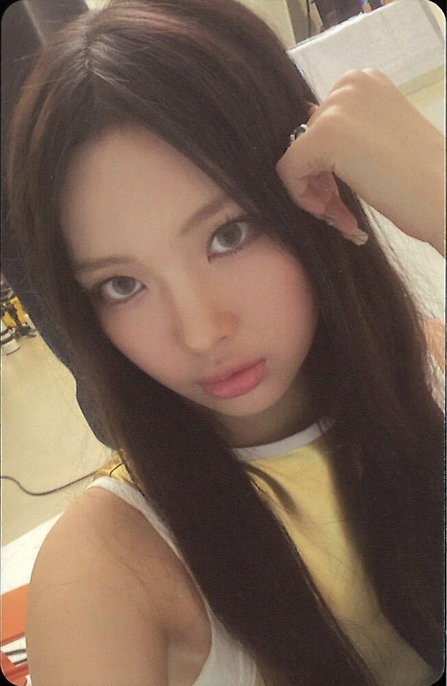 NewJeans HYEIN Get up Weverse盤 トレーディングカード B1 | まんだらけ Mandarake