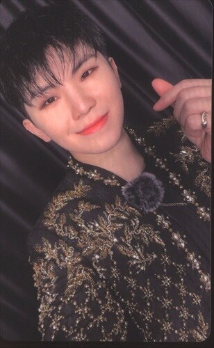 SEVENTEEN DVD盤 WOOZI 2022 WORLD TOUR 'BE THE SUN' | まんだらけ Mandarake