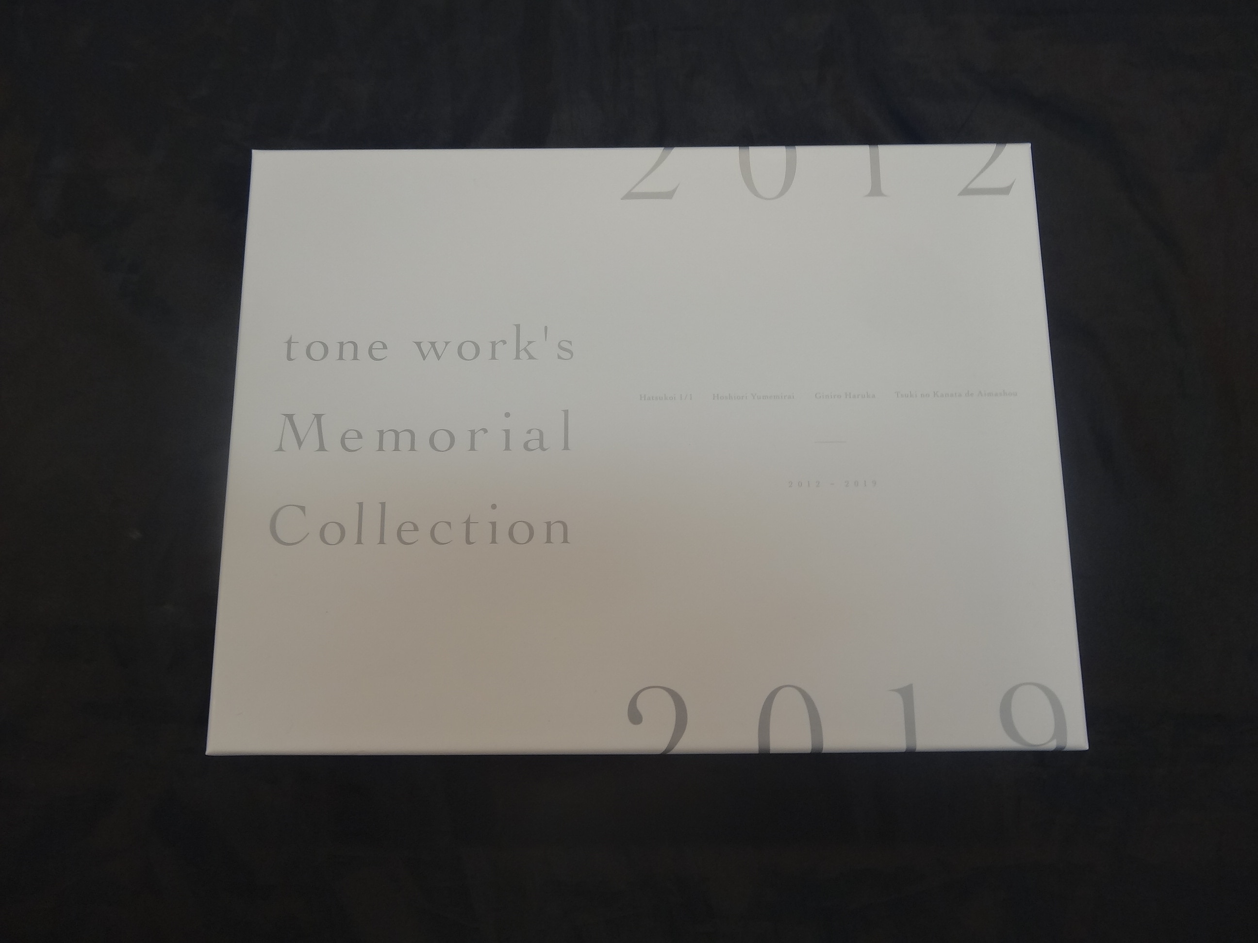tone work's 月の彼方で逢いましょう 発売記念豪華版 tone work's Memorial Collection | まんだらけ Mandarake